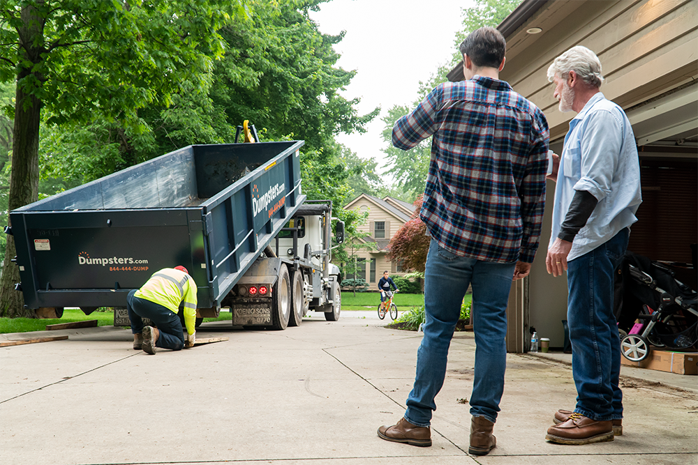 Dumpster Rental 101 Guide | Dumpsters.com